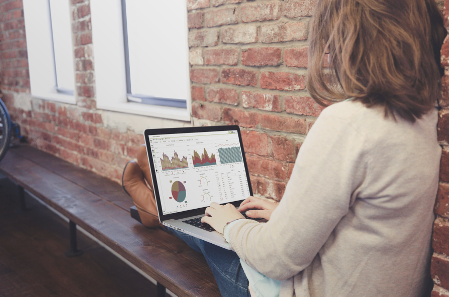 A Guide on How to Run Successful Implementation Projects | insightsoftware